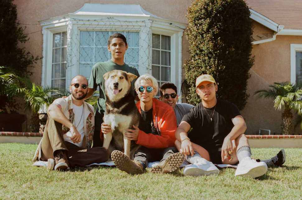 Inner Wave reveal the accompanying video for Bane’s World featuring ...